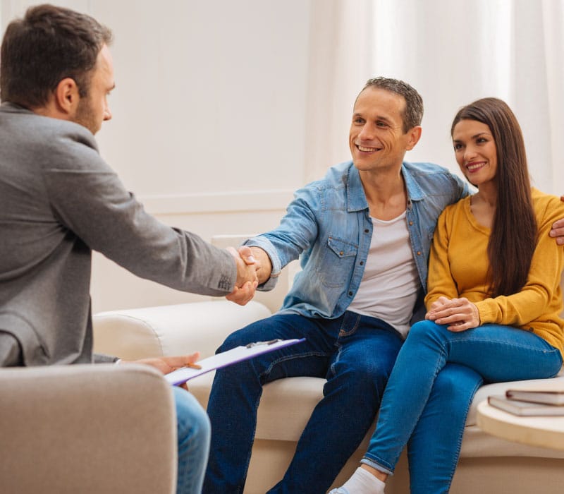 10 Proven Strategies to Rebuild Trust in a Relationship: Expert Advice ...